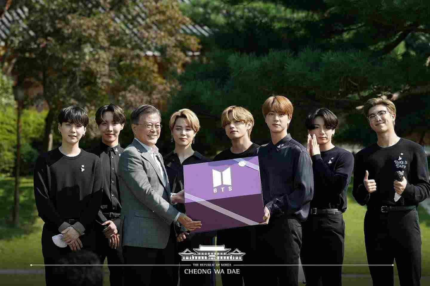 BTS’ Purple Time Capsule Box on Display at National Museum of Korean ...