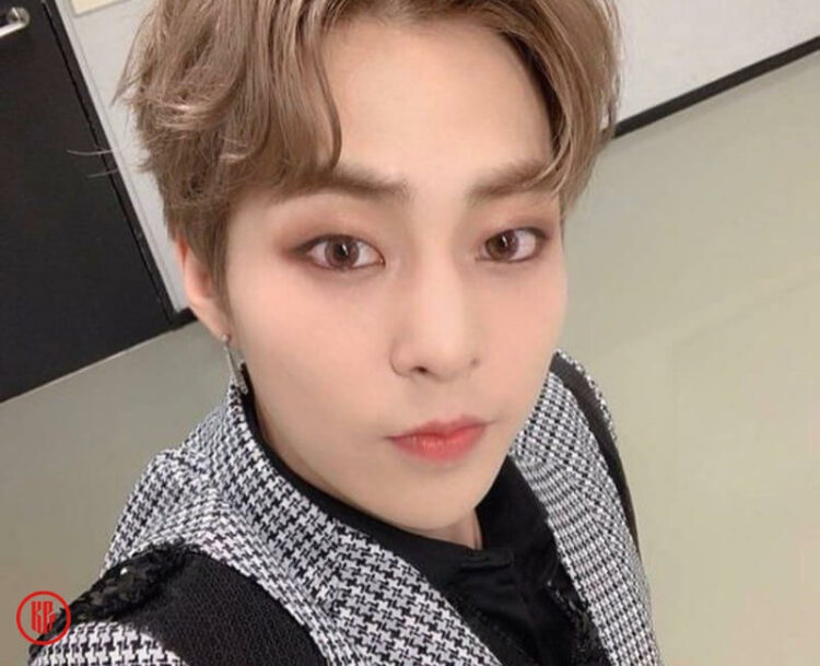 15+ Male Kpop Idols with Alluring Monolid Eyes - KPOPPOST