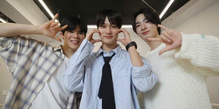 Big Ocean, the FIRST Hearing-Impaired Kpop Group - All You Need to Know ...