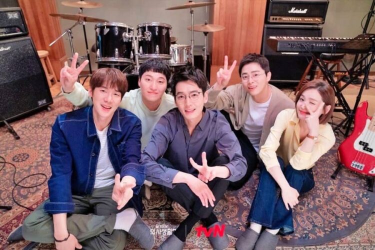 7 Crucial Facts About the New Korean Drama “Resident Playbook” - KPOPPOST
