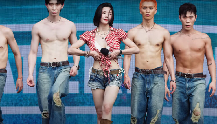 The REAL Story Behind Kwon Eunbi 2025 Waterbomb Stage Controversy: Should She Keep Doing This ...